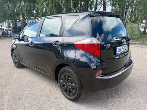 Melns Toyota Verso-S 2012 Rīga, ar dzinēja tilpumu 1.30 L un nobraukumu 0 tūkst. km par 4990 €, foto 7 vietnē AUTOMOTO.COM.LV