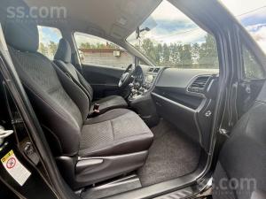 Melns Toyota Verso-S 2012 Rīga, ar dzinēja tilpumu 1.30 L un nobraukumu 0 tūkst. km par 4990 €, foto 9 vietnē AUTOMOTO.COM.LV