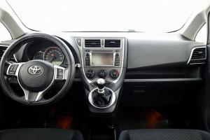 Melns Toyota Verso-S 2012 Tallina, ar dzinēja tilpumu 1.30 L un nobraukumu 248 tūkst. km par 2199 €, foto 6 vietnē AUTOMOTO.COM.LV