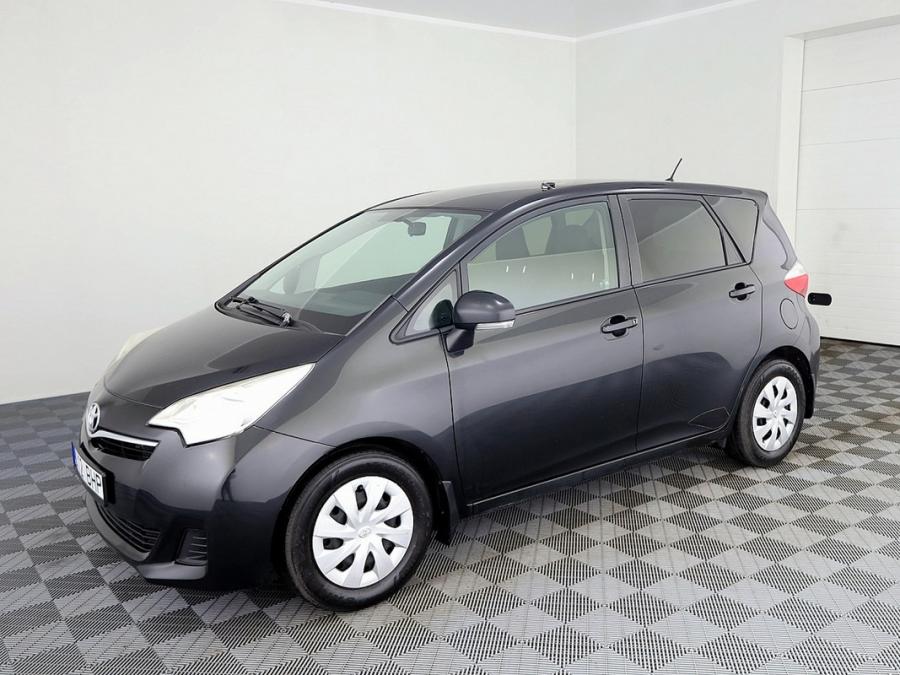 Melns Toyota Verso-S 2012 Tallina, ar dzinēja tilpumu 1.30 L un nobraukumu 248 tūkst. km par 2199 €, foto 11 vietnē AUTOMOTO.COM.LV