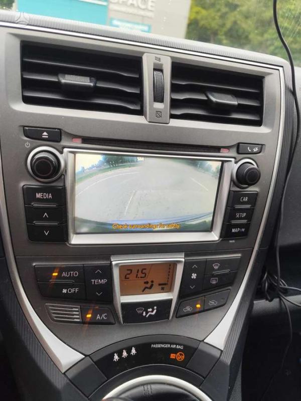 Toyota Verso-S 2011 Viļņa vietnē Zils Toyota Verso-S 2011 Viļņa, ar dzinēja tilpumu 1.36 L un nobraukumu 373 tūkst. km par 3999 €, foto 7 vietnē AUTOMOTO.COM.LV