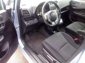 Blue Toyota Verso-S 2012 in Vilnius, with an engine capacity of 1.30 L and mileage of 185 thousand km for 6150 €, photo 15 on AUTOMOTO.COM.LV