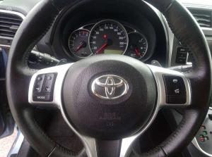 Blue Toyota Verso-S 2012 in Vilnius, with an engine capacity of 1.30 L and mileage of 185 thousand km for 6150 €, photo 19 on AUTOMOTO.COM.LV