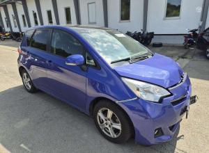 Blue Toyota Verso-S 2011 in Kaunas, with an engine capacity of 1.36 L and mileage of 99 thousand km for 3200 €, photo 1 on AUTOMOTO.COM.LV