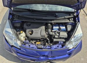 Blue Toyota Verso-S 2011 in Kaunas, with an engine capacity of 1.36 L and mileage of 99 thousand km for 3200 €, photo 12 on AUTOMOTO.COM.LV