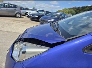Blue Toyota Verso-S 2011 in Kaunas, with an engine capacity of 1.36 L and mileage of 99 thousand km for 3200 €, photo 14 on AUTOMOTO.COM.LV