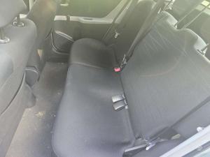 Pelēks Toyota Verso-S 2006 Šauļi, ar dzinēja tilpumu 1.30 L un nobraukumu 264 tūkst. km par 1699 €, foto 10 vietnē AUTOMOTO.COM.LV