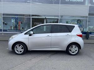Grey Toyota Verso-S 2011 in Vilnius, with an engine capacity of 1.40 L and mileage of 212 thousand km for 5950 €, photo 8 on AUTOMOTO.COM.LV
