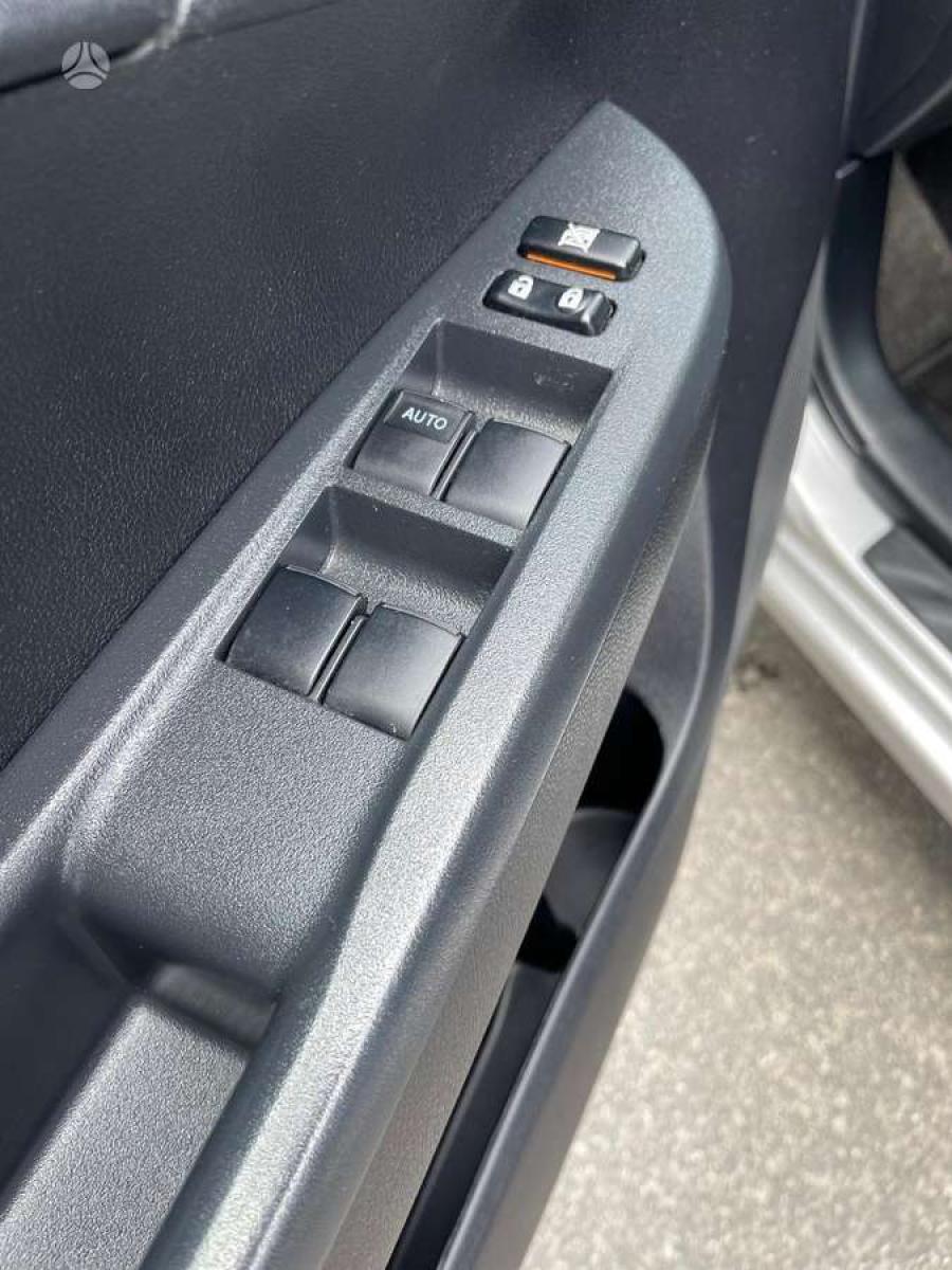 Grey Toyota Verso-S 2011 in Vilnius, with an engine capacity of 1.40 L and mileage of 212 thousand km for 5950 €, photo 15 on AUTOMOTO.COM.LV
