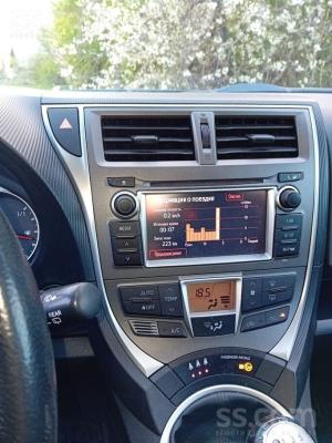Pelēks Toyota Verso-S 2011 Valka, ar dzinēja tilpumu 1.40 L un nobraukumu 245 tūkst. km par 4100 €, foto 12 vietnē AUTOMOTO.COM.LV