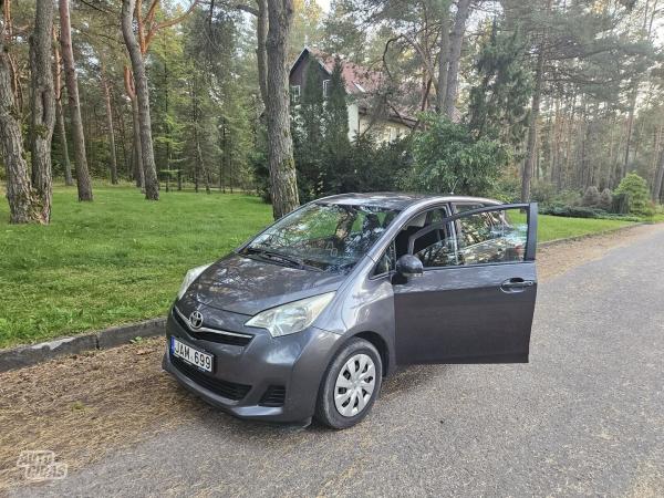 Toyota Verso-S 2012 Kauņa, ar dzinēja tilpumu 1.30 L un nobraukumu 224 tūkst. km par 3850 €, foto 1 vietnē AUTOMOTO.COM.LV