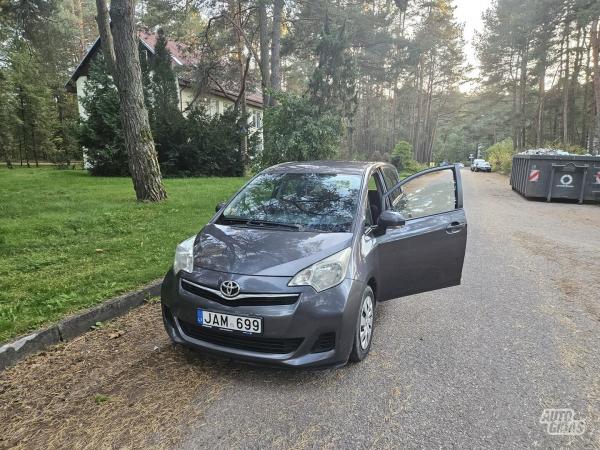 Toyota Verso-S 2012 Kauņa, ar dzinēja tilpumu 1.30 L un nobraukumu 224 tūkst. km par 3850 €, foto 3 vietnē AUTOMOTO.COM.LV