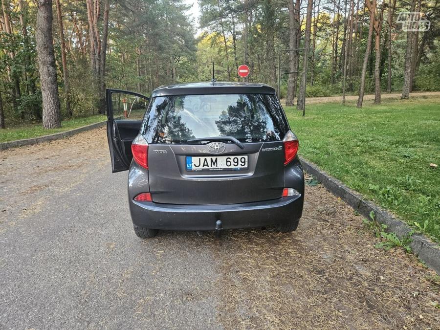 Toyota Verso-S 2012 Kauņa, ar dzinēja tilpumu 1.30 L un nobraukumu 224 tūkst. km par 3850 €, foto 12 vietnē AUTOMOTO.COM.LV