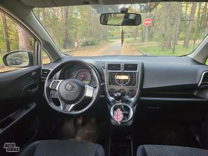 Toyota Verso-S 2012 Kauņa, ar dzinēja tilpumu 1.30 L un nobraukumu 224 tūkst. km par 3850 €, foto 18 vietnē AUTOMOTO.COM.LV