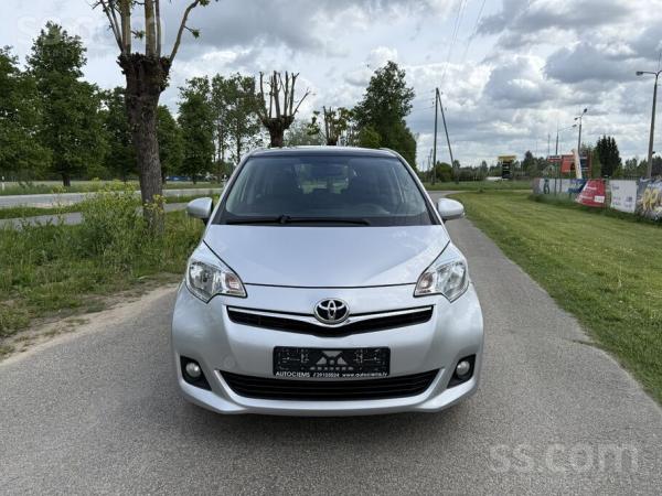 Toyota Verso-S 2014 Ogre, ar dzinēja tilpumu 1.30 L un nobraukumu 210 tūkst. km par 5199 €, foto 2 vietnē AUTOMOTO.COM.LV