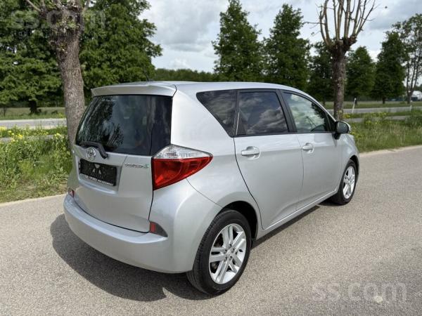 Toyota Verso-S 2014 Ogre, ar dzinēja tilpumu 1.30 L un nobraukumu 210 tūkst. km par 5199 €, foto 6 vietnē AUTOMOTO.COM.LV