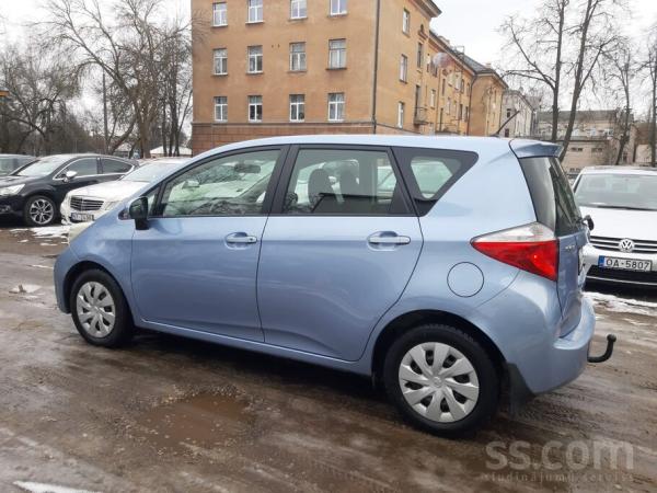 Toyota Verso-S 2012 in Aizkraukle, with an engine capacity of 1.40 L and mileage of 0 thousand km for 5500 €, photo 8 on AUTOMOTO.COM.LV