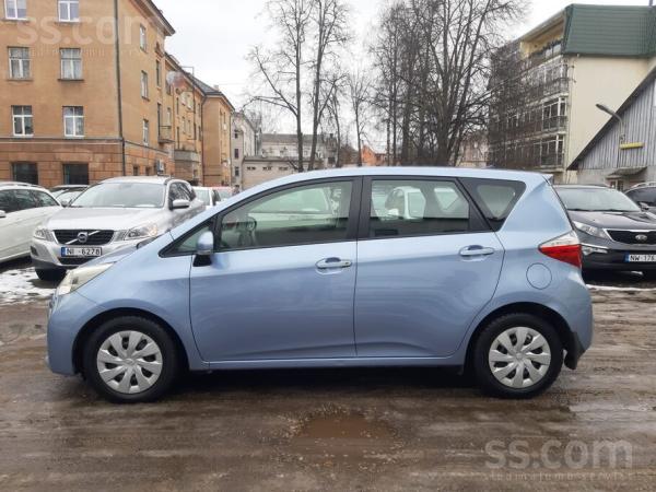 Toyota Verso-S 2012 in Aizkraukle, with an engine capacity of 1.40 L and mileage of 0 thousand km for 5500 €, photo 9 on AUTOMOTO.COM.LV