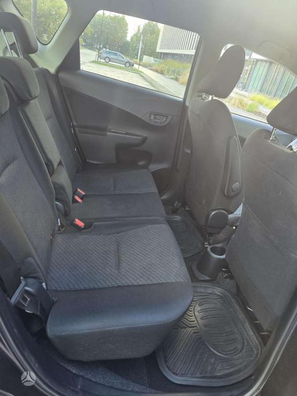 Toyota Verso-S 2013 Viļņa vietnē Violets Toyota Verso-S 2013 Viļņa, ar dzinēja tilpumu 1.33 L un nobraukumu 205 tūkst. km par 6100 €, foto 10 vietnē AUTOMOTO.COM.LV