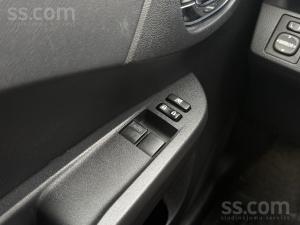 Balts Toyota Verso-S 2011 Liepāja, ar dzinēja tilpumu 1.30 L un nobraukumu 34 tūkst. km par 6600 €, foto 22 vietnē AUTOMOTO.COM.LV