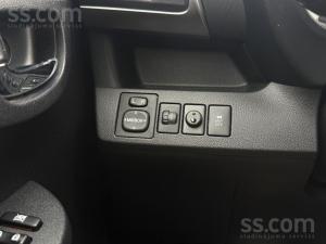 Balts Toyota Verso-S 2011 Liepāja, ar dzinēja tilpumu 1.30 L un nobraukumu 34 tūkst. km par 6600 €, foto 23 vietnē AUTOMOTO.COM.LV