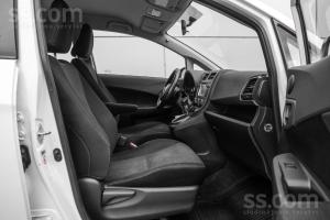 Balts Toyota Verso-S 2013 Rīga, ar dzinēja tilpumu 1.30 L un nobraukumu 193 tūkst. km par 5500 €, foto 12 vietnē AUTOMOTO.COM.LV