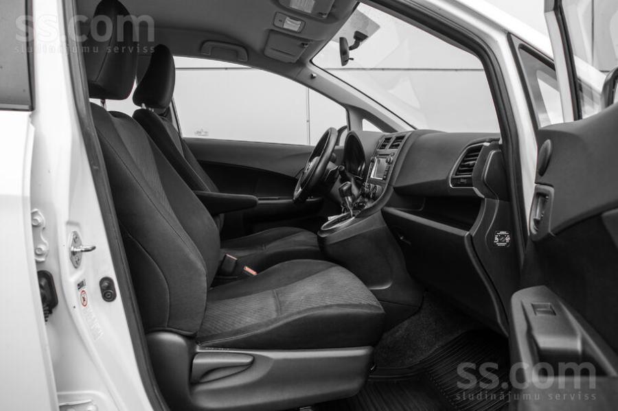 Balts Toyota Verso-S 2013 Rīga, ar dzinēja tilpumu 1.30 L un nobraukumu 193 tūkst. km par 5500 €, foto 12 vietnē AUTOMOTO.COM.LV