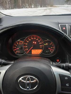 Balts Toyota Verso-S 2012 Ukmergė, ar dzinēja tilpumu 1.40 L un nobraukumu 177 tūkst. km par 4999 €, foto 17 vietnē AUTOMOTO.COM.LV