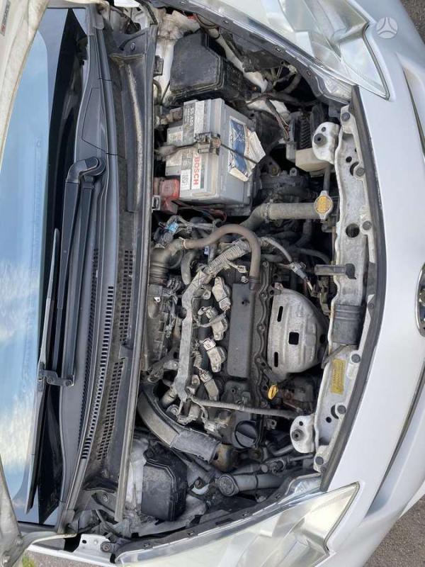Balts Toyota Verso-S 2013 Kauņa, ar dzinēja tilpumu 1.33 L un nobraukumu 190 tūkst. km par 4900 €, foto 10 vietnē AUTOMOTO.COM.LV