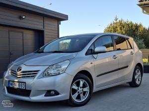 Toyota Verso 2010 Šilutė, ar dzinēja tilpumu 2.00 L un nobraukumu 280 tūkst. km par 3800 €, foto  vietnē AUTOMOTO.COM.LV