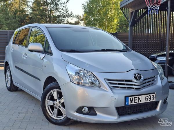 Toyota Verso 2010 Šilutė, ar dzinēja tilpumu 2.00 L un nobraukumu 280 tūkst. km par 3800 €, foto 5 vietnē AUTOMOTO.COM.LV