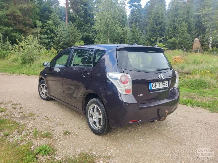 Toyota Verso 2010 Šauļi, ar dzinēja tilpumu 2.00 L un nobraukumu 350 tūkst. km par 2900 €, foto 7 vietnē AUTOMOTO.COM.LV