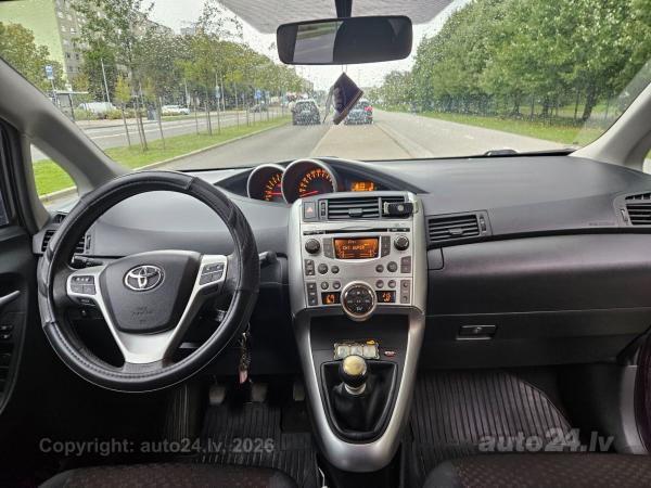 Toyota Verso 2010 in Tallinn, with an engine capacity of 1.60 L and mileage of 151 thousand km for 5500 €, photo 8 on AUTOMOTO.COM.LV