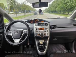 Тойота Версо 2010 в Таллин, объемом двигателя 1.60 л и пробегом 151 тыс. км за 5500 €, фото 8 на AUTOMOTO.COM.LV
