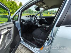 Toyota Verso 2011 Tallina, ar dzinēja tilpumu 2.20 L un nobraukumu 443 tūkst. km par 2600 €, foto 6 vietnē AUTOMOTO.COM.LV