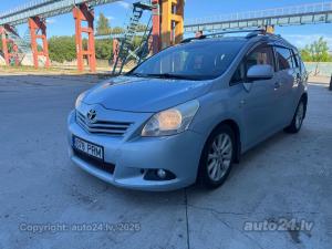 Toyota Verso 2011 in Tallinn, with an engine capacity of 2.20 L and mileage of 440 thousand km for 2500 €, photo  on AUTOMOTO.COM.LV