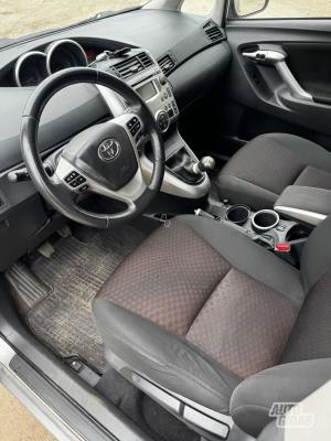 Toyota Verso 2011 Biržai, ar dzinēja tilpumu 2.00 L un nobraukumu 250 tūkst. km par 2200 €, foto 7 vietnē AUTOMOTO.COM.LV