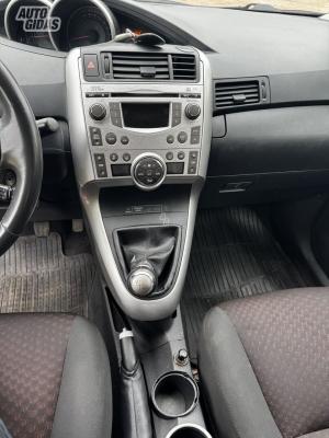 Toyota Verso 2011 Biržai, ar dzinēja tilpumu 2.00 L un nobraukumu 250 tūkst. km par 2200 €, foto 8 vietnē AUTOMOTO.COM.LV