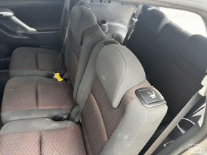 Toyota Verso 2011 Biržai, ar dzinēja tilpumu 2.00 L un nobraukumu 250 tūkst. km par 2200 €, foto 9 vietnē AUTOMOTO.COM.LV