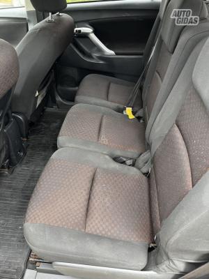 Toyota Verso 2011 Biržai, ar dzinēja tilpumu 2.00 L un nobraukumu 250 tūkst. km par 2200 €, foto 10 vietnē AUTOMOTO.COM.LV