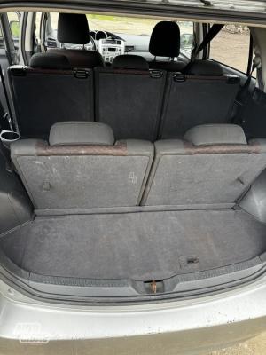 Toyota Verso 2011 Biržai, ar dzinēja tilpumu 2.00 L un nobraukumu 250 tūkst. km par 2200 €, foto 12 vietnē AUTOMOTO.COM.LV
