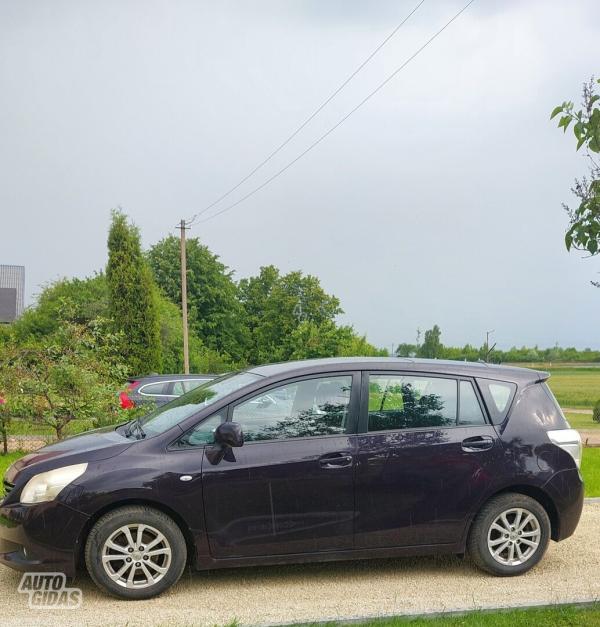 Toyota Verso 2011 Akmenė, ar dzinēja tilpumu 2.00 L un nobraukumu 288 tūkst. km par 4000 €, foto 2 vietnē AUTOMOTO.COM.LV