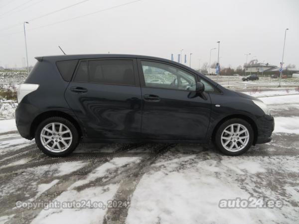 Toyota Verso 2012 in Tartu, with an engine capacity of 2.00 L and mileage of 225 thousand km for 4900 €, photo 6 on AUTOMOTO.COM.LV