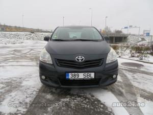 Toyota Verso 2012 in Tartu, with an engine capacity of 2.00 L and mileage of 225 thousand km for 4900 €, photo 8 on AUTOMOTO.COM.LV