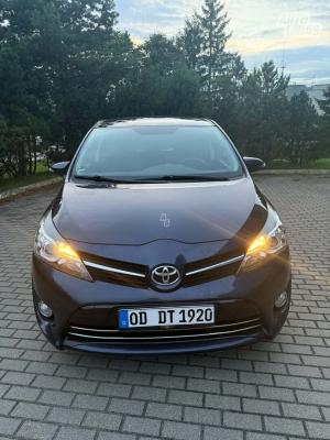 Toyota Verso 2015 Mažeikiai, ar dzinēja tilpumu 1.60 L un nobraukumu 239 tūkst. km par 5550 €, foto 16 vietnē AUTOMOTO.COM.LV