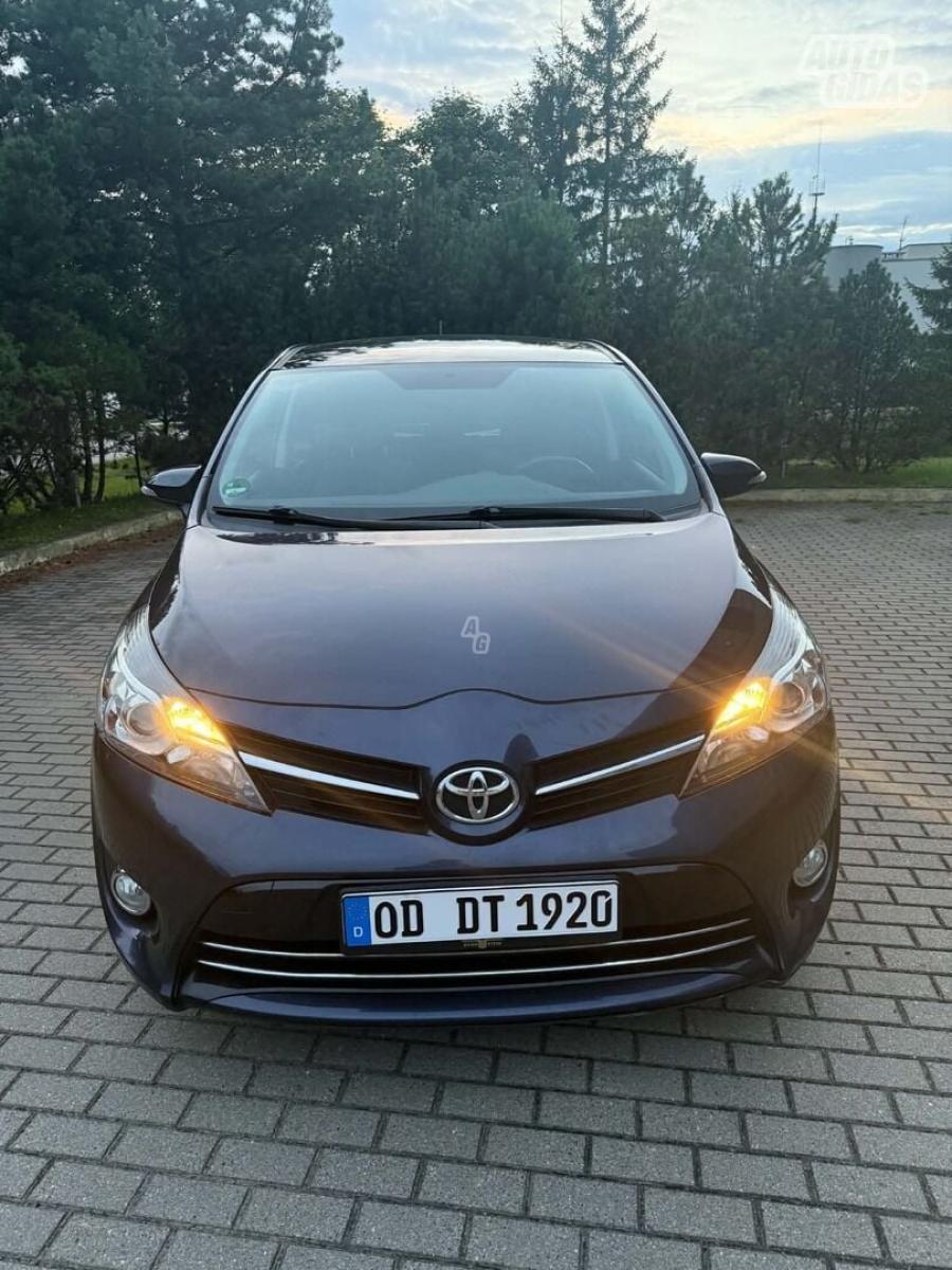 Toyota Verso 2015 Mažeikiai, ar dzinēja tilpumu 1.60 L un nobraukumu 239 tūkst. km par 5550 €, foto 16 vietnē AUTOMOTO.COM.LV