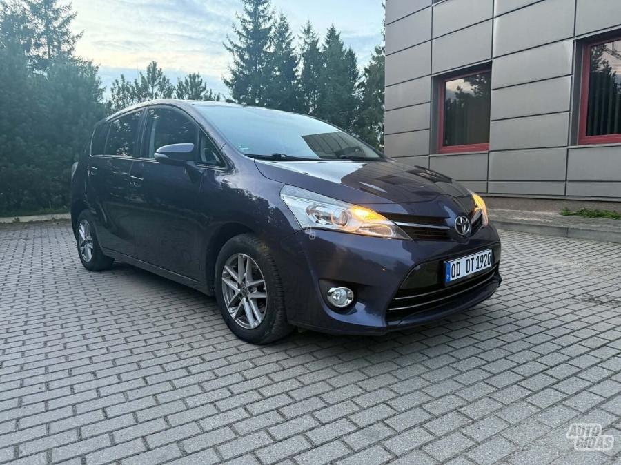 Toyota Verso 2015 Mažeikiai, ar dzinēja tilpumu 1.60 L un nobraukumu 239 tūkst. km par 5550 €, foto 20 vietnē AUTOMOTO.COM.LV