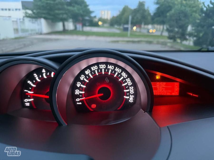 Toyota Verso 2015 Mažeikiai, ar dzinēja tilpumu 1.60 L un nobraukumu 239 tūkst. km par 5550 €, foto 22 vietnē AUTOMOTO.COM.LV