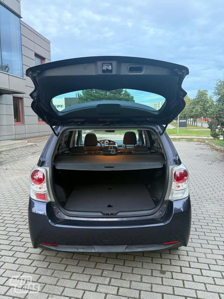 Toyota Verso 2015 Mažeikiai, ar dzinēja tilpumu 1.60 L un nobraukumu 239 tūkst. km par 5550 €, foto 28 vietnē AUTOMOTO.COM.LV