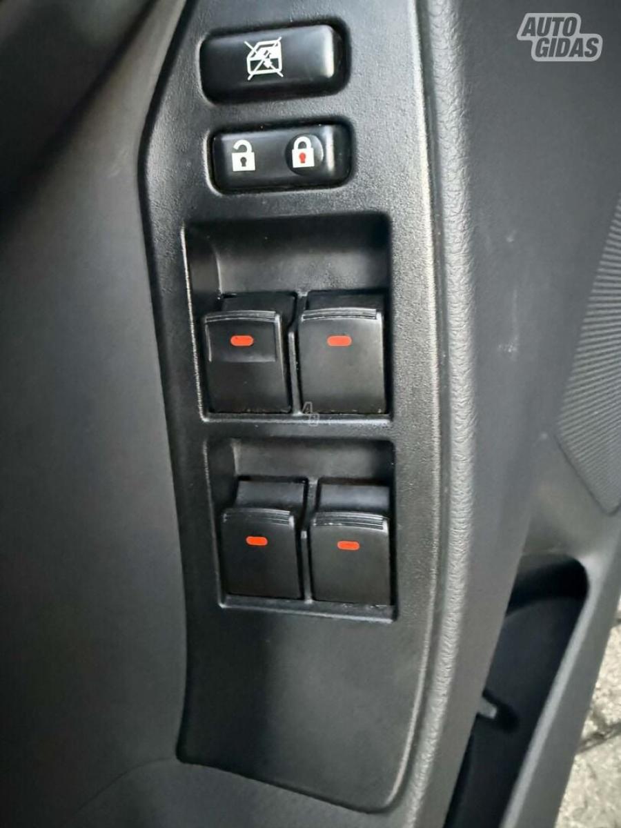 Toyota Verso 2015 Mažeikiai, ar dzinēja tilpumu 1.60 L un nobraukumu 239 tūkst. km par 5550 €, foto 33 vietnē AUTOMOTO.COM.LV